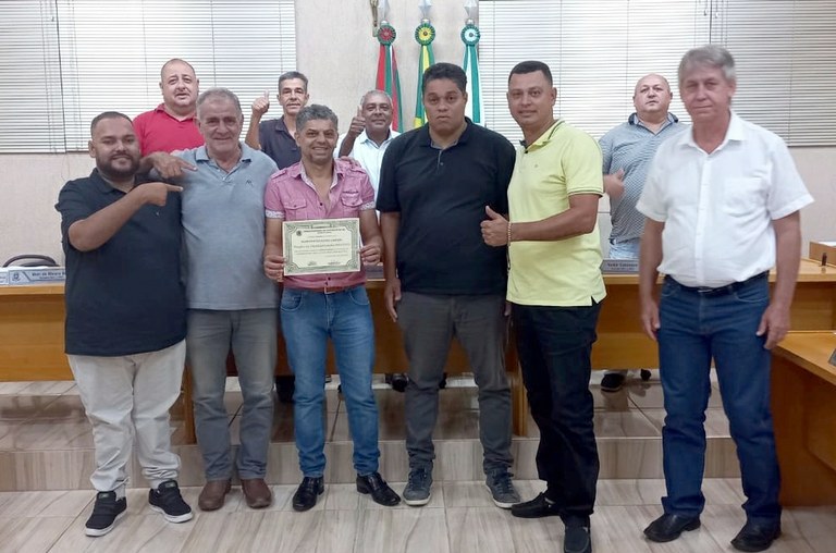 Poder Legislativo concede Moção de Parabenização ao Sr. Almiro ...